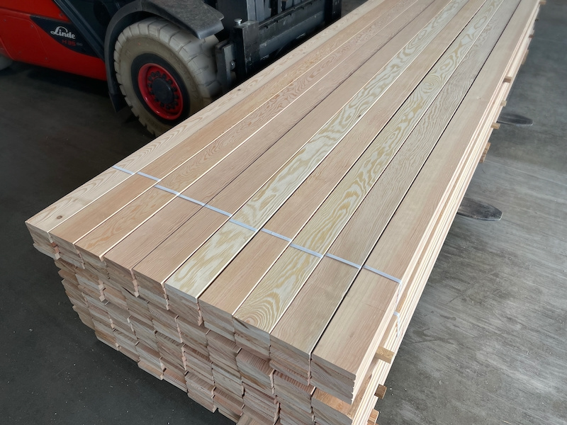 Pravá kanadská douglaska, Clear 85/15, Rhombus 18x90 mm